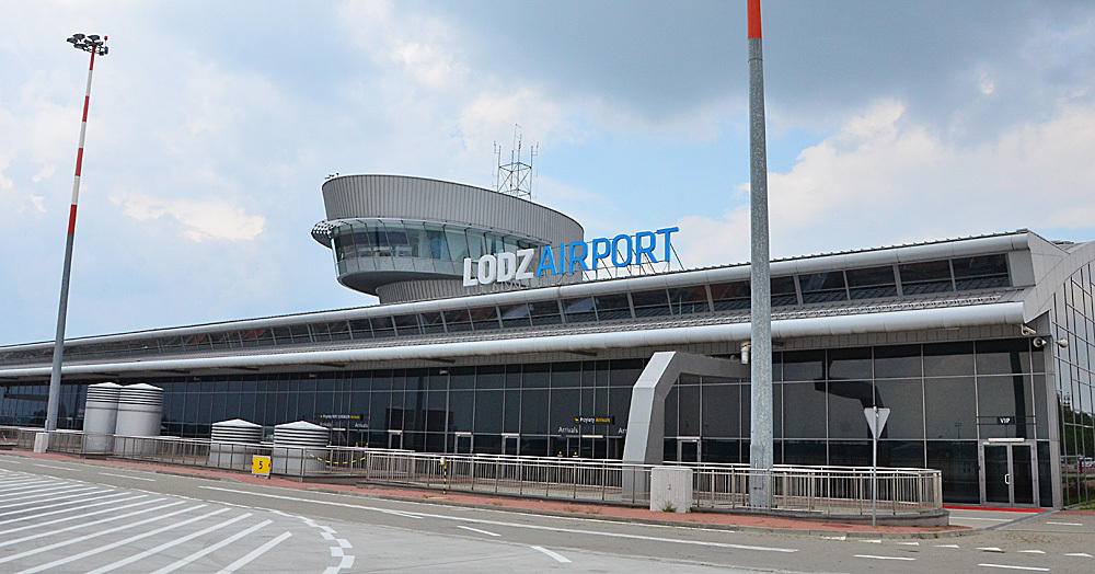 Parking Łódź-Lublinek Reymont Airport from 3.70€ - Cheap and Safe ...