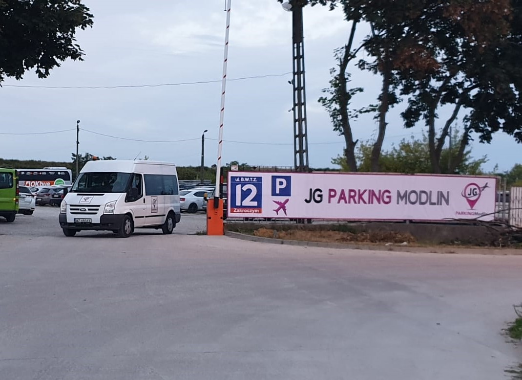 JG Parking Airport Modlin Warsaw – Online reservation | PARKLOT.PL ...