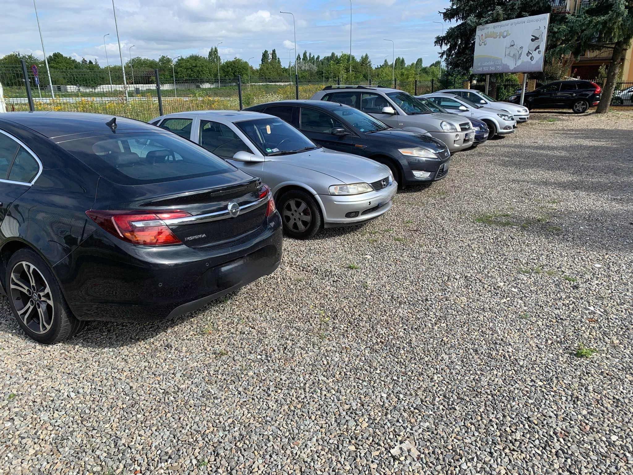 A1 Parking Max Warsaw-Radom Airport – Online reservation | PARKLOT.PL ...