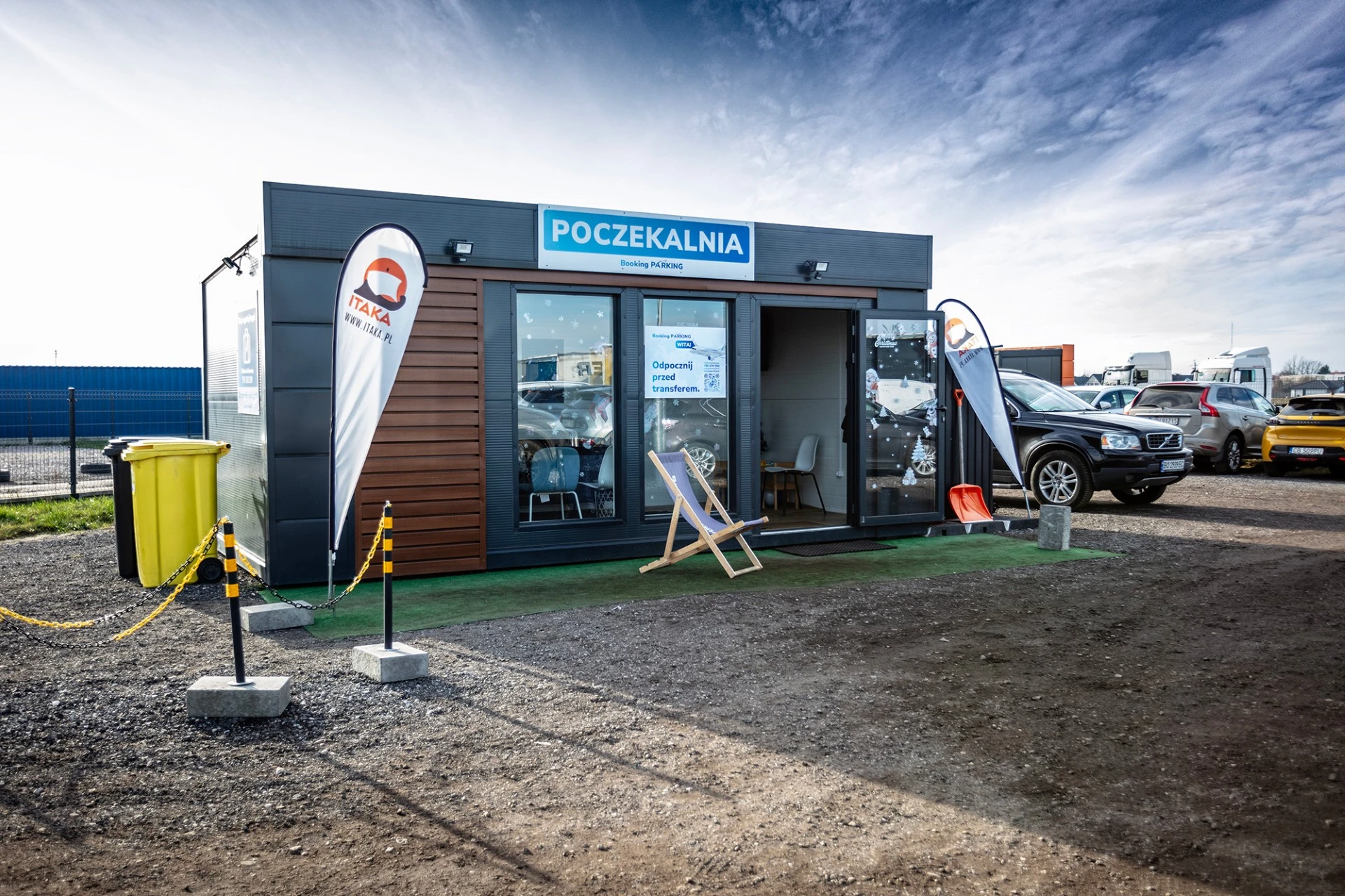 Aparcamiento Parking Okecie Poludnie Aeropuerto de Varsovia-Chopin ...